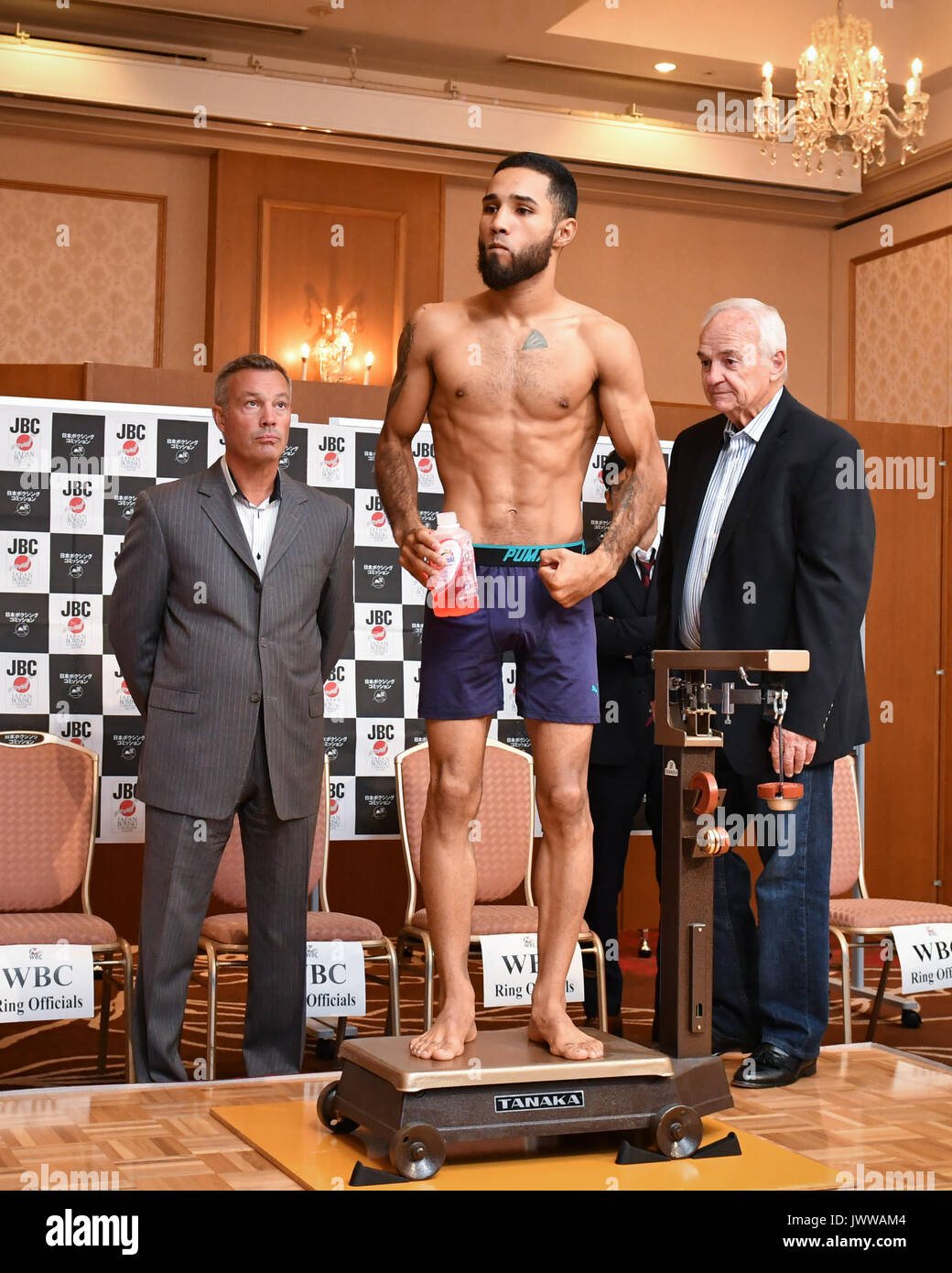 Kyoto, Japan. 14th Aug, 2017. Luis Nery Boxing : Luis Nery of Mexico ...