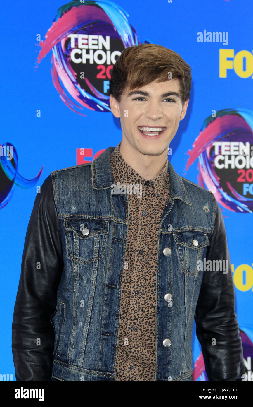 Los Angeles, CA, USA. 13th Aug, 2017. LOS ANGELES - AUG 13: Jordan Doww ...