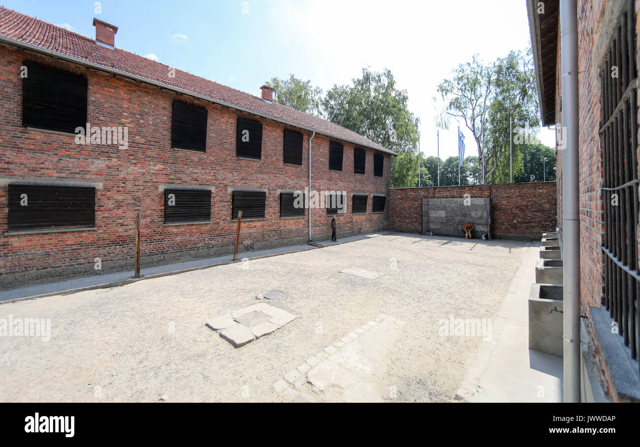 A view into the yard between Block 10 and 11 in the former Auschwitz ...