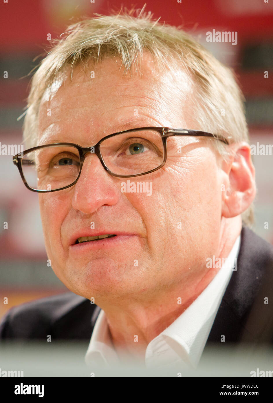 Stuttgart, Germany. 14th Aug, 2017. Michael Reschke being presented as ...
