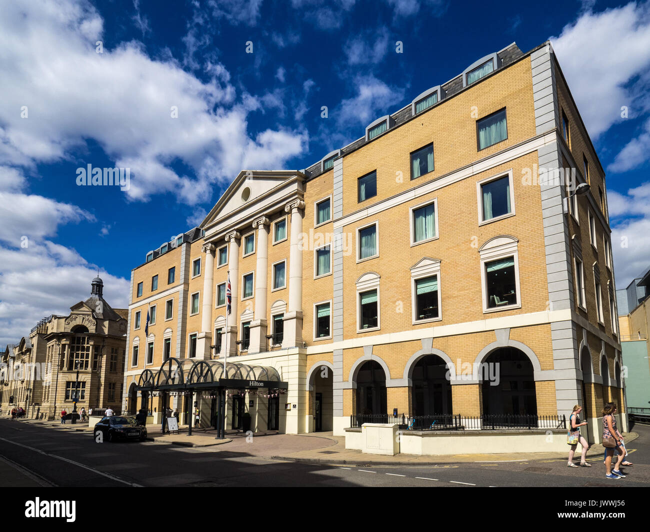 Hilton Hotel Cambridge - The Cambridge Hilton Hotel in Central ...