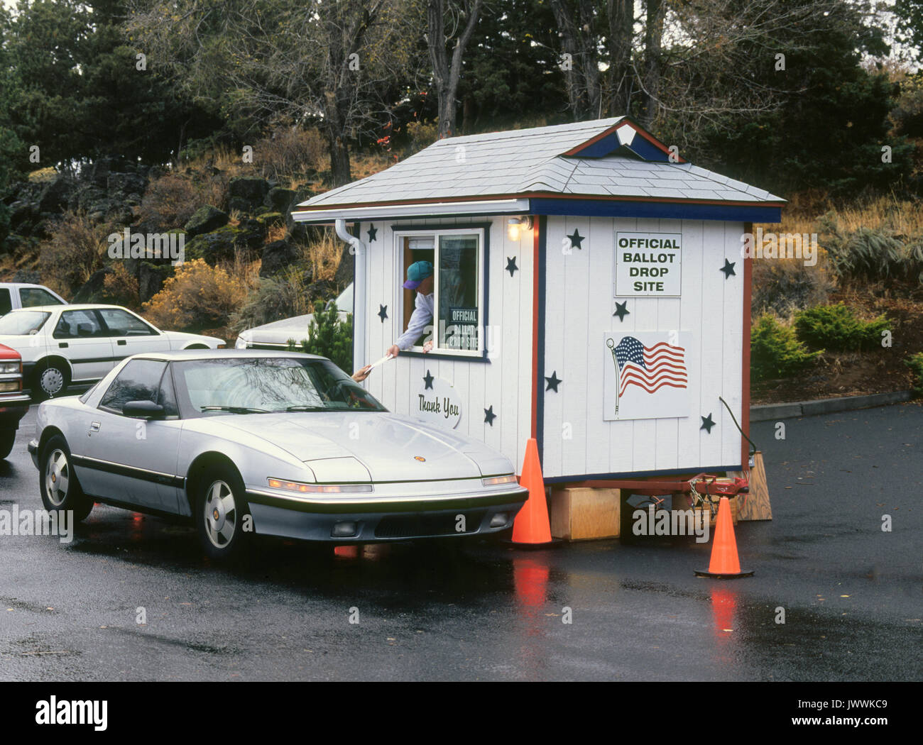 Drop off point hi-res stock photography and images - Alamy