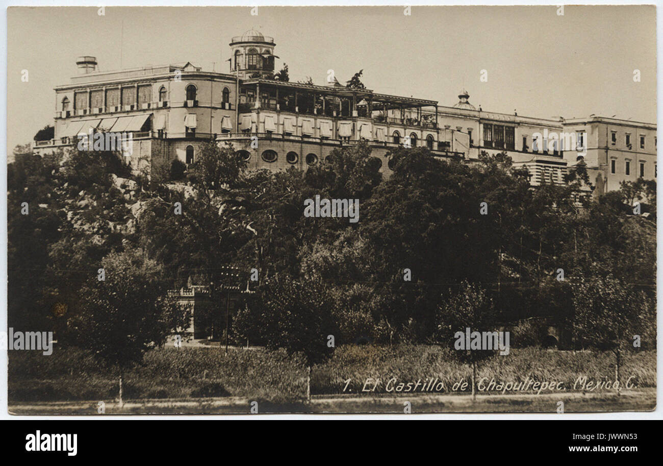 El Castillo de Chapultepec, Mexico Stock Photo - Alamy