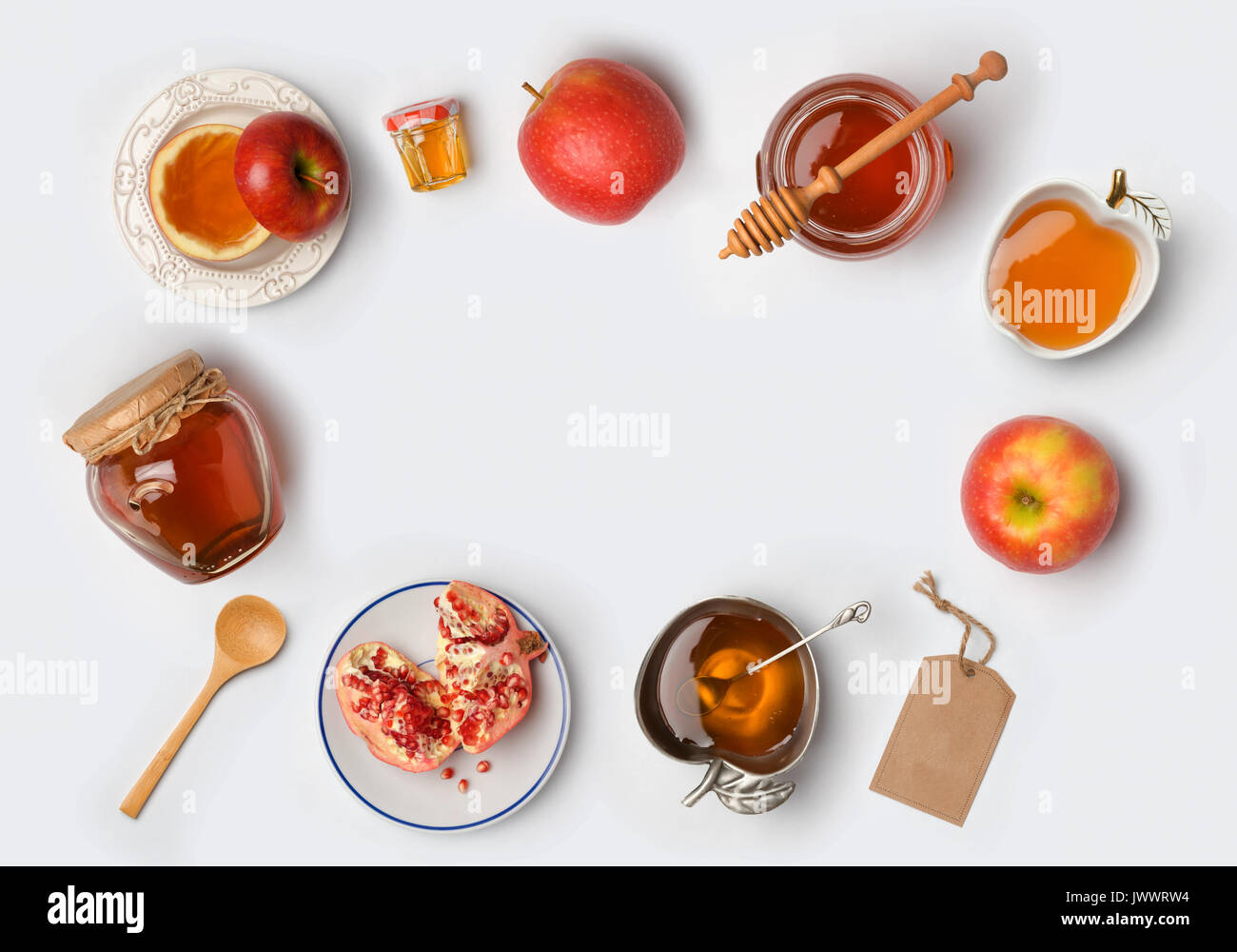 Rosh hashanah eating apples honey hi-res stock photography and images ...