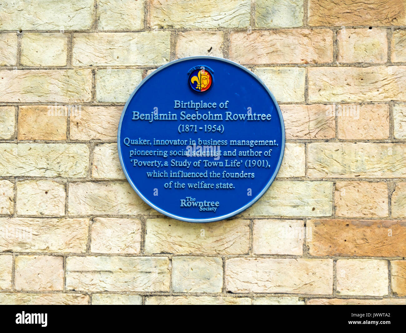 Blue Plaque commemorating the Birthplace of Benjamin Seebohm Rowntree ...