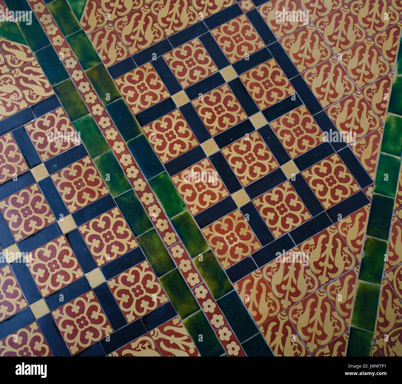Old floor tiles hi-res stock photography and images - Alamy