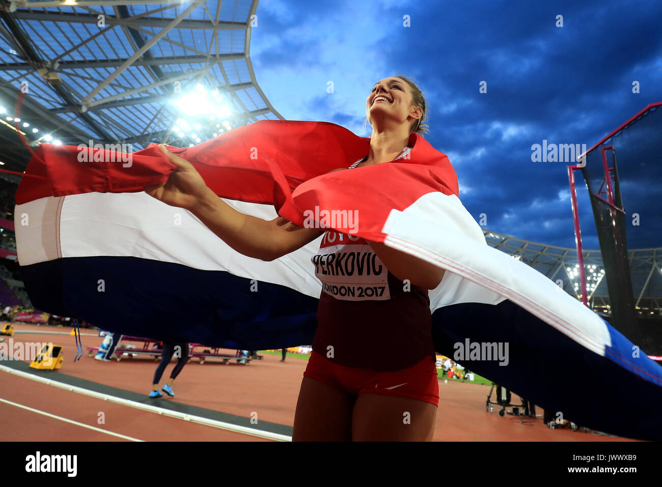 Sandra perkovic discus throw hi-res stock photography and images - Alamy