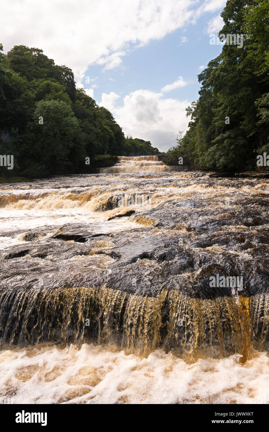 Aysgarth Falls, Wensleydale, Yorkshire Dales, England, UK Stock Photo ...