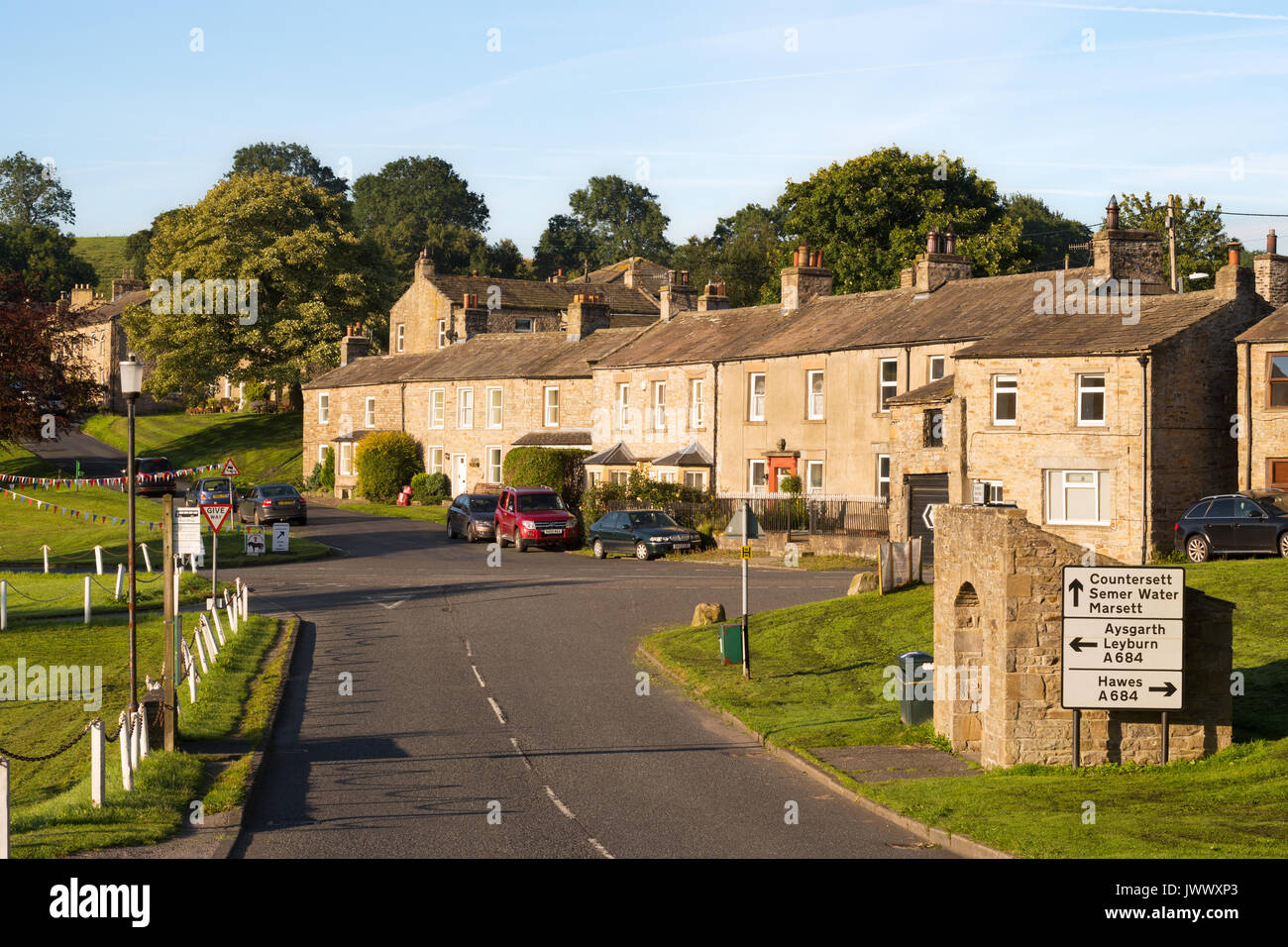 Bainbridge village yorkshire hi-res stock photography and images - Alamy