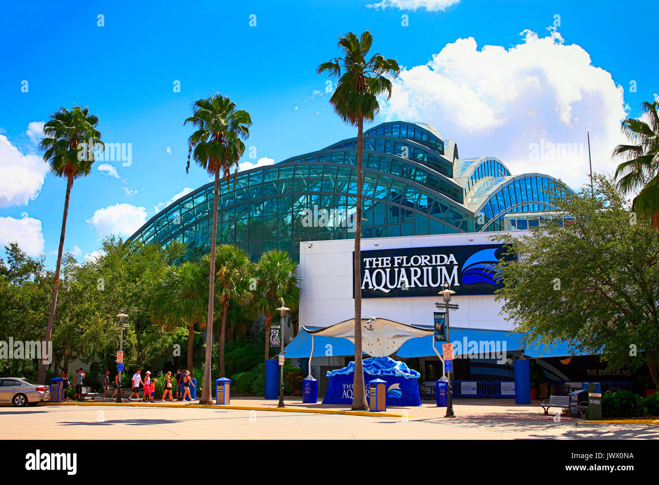 People outside the Florida Aquarium building in Tampa FL, USA Stock ...