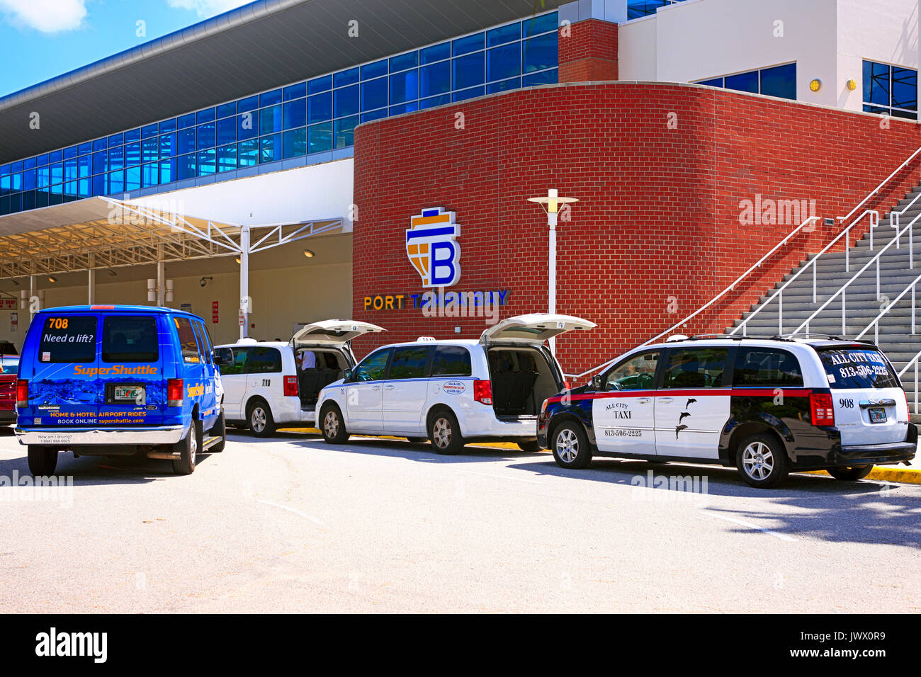 Taxi cabs outside Cruise Terminal at Port Tampa Bay FL, USA Stock Photo ...