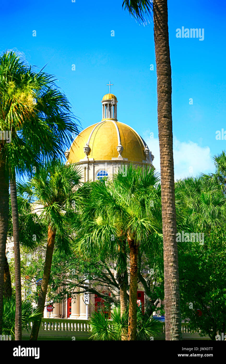 Gilded dome hi-res stock photography and images - Alamy
