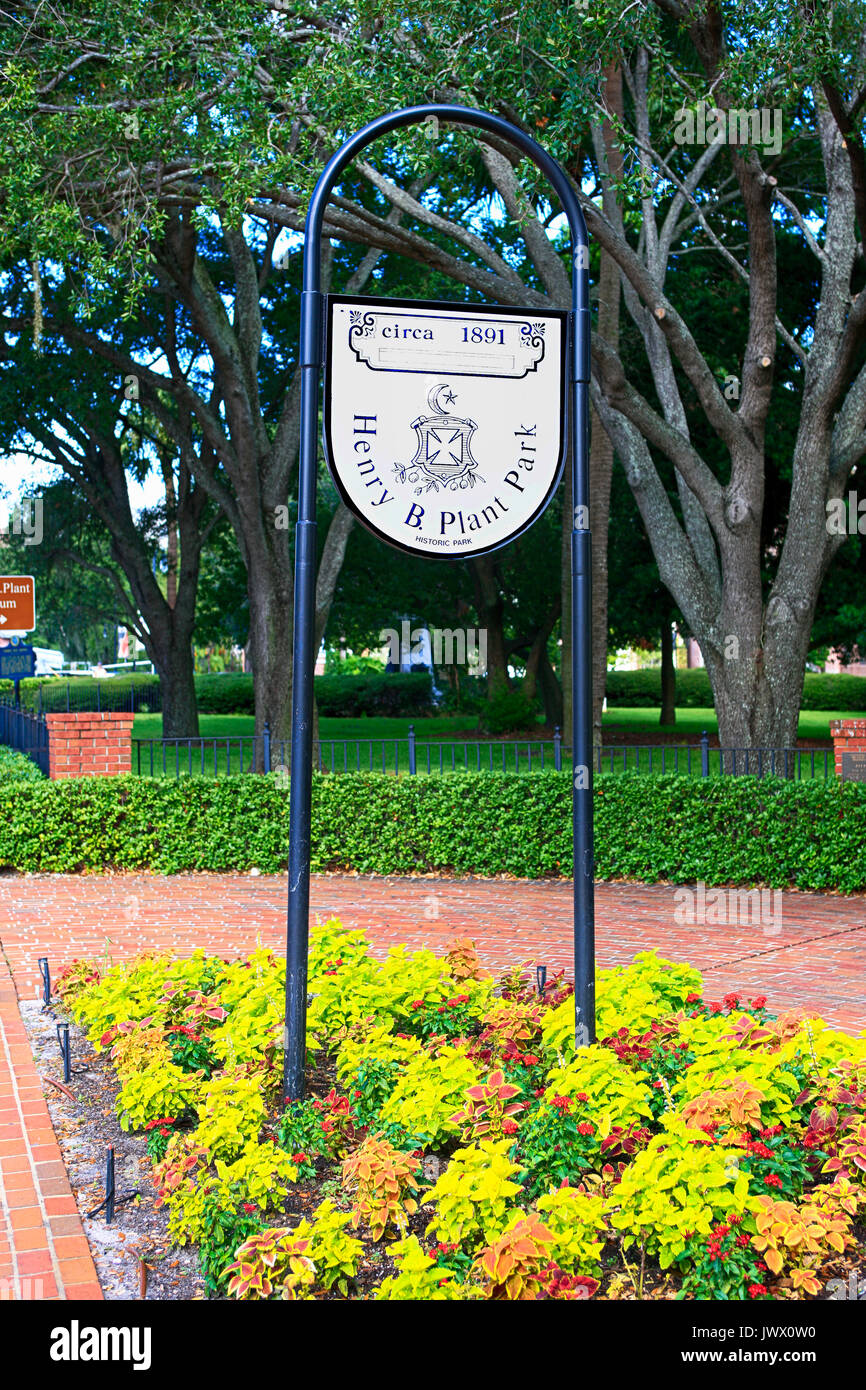 Plant henry b hi-res stock photography and images - Alamy