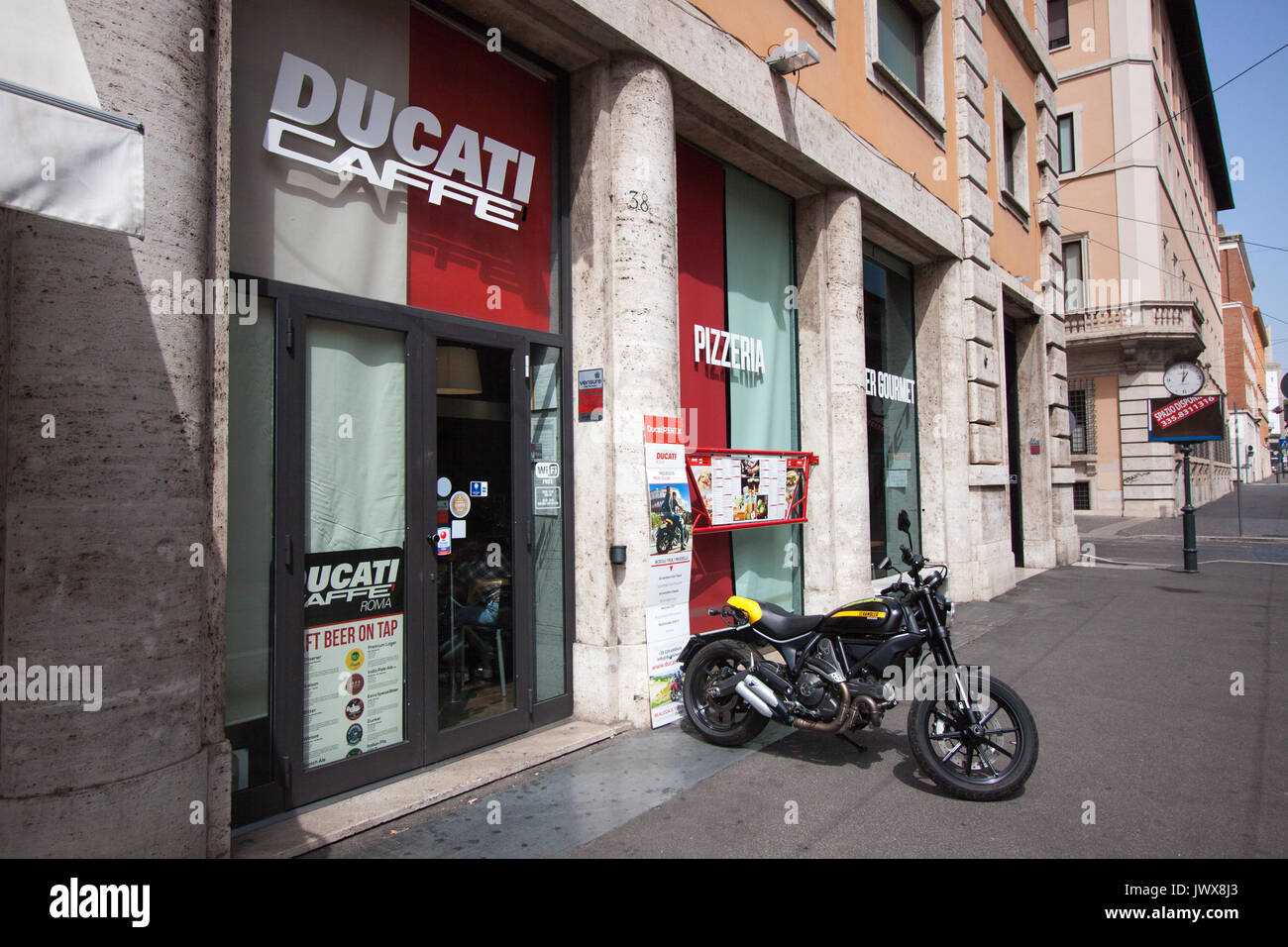 Ducati Bar High Resolution Stock Photography and Images - Alamy
