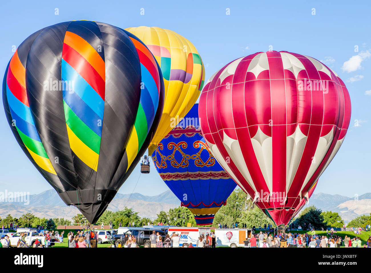 Hot air balloons lined up and ready to launch at the Sandy balloon ...