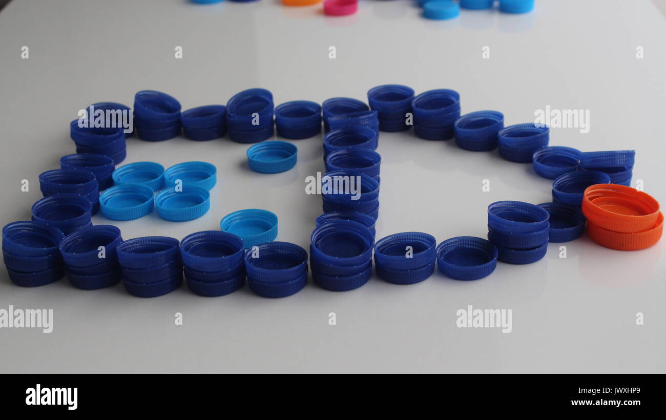 bottle top plastic Stock Photo - Alamy