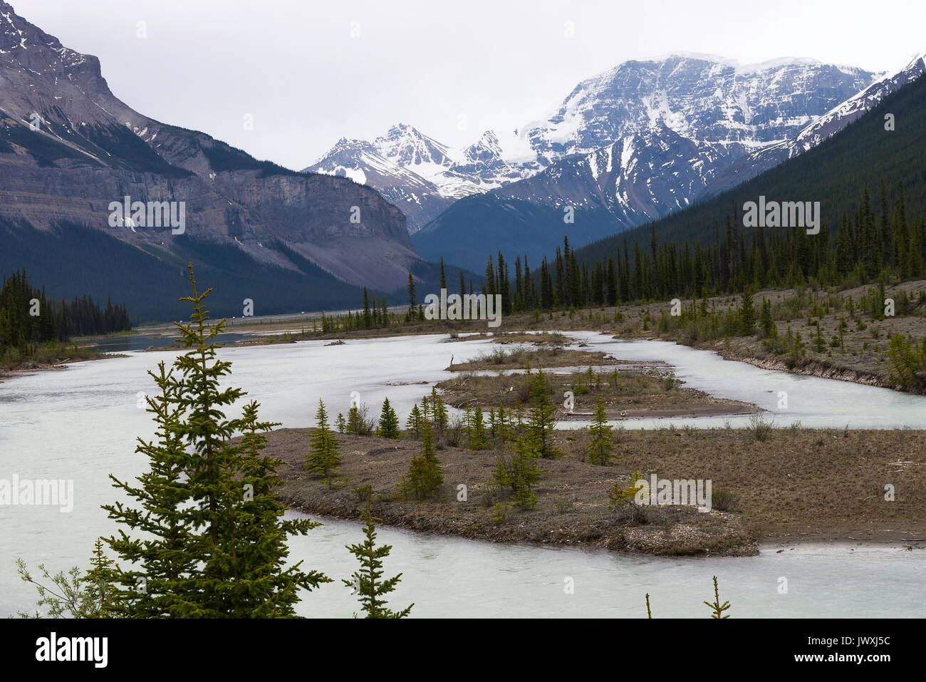 The Sunwapta River on the Icefields Parkway in Jasper National Park ...