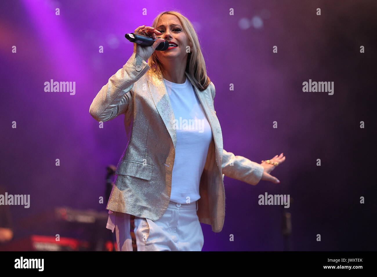 All Saints perform at Kew the music Featuring: All Saints, Nicole ...