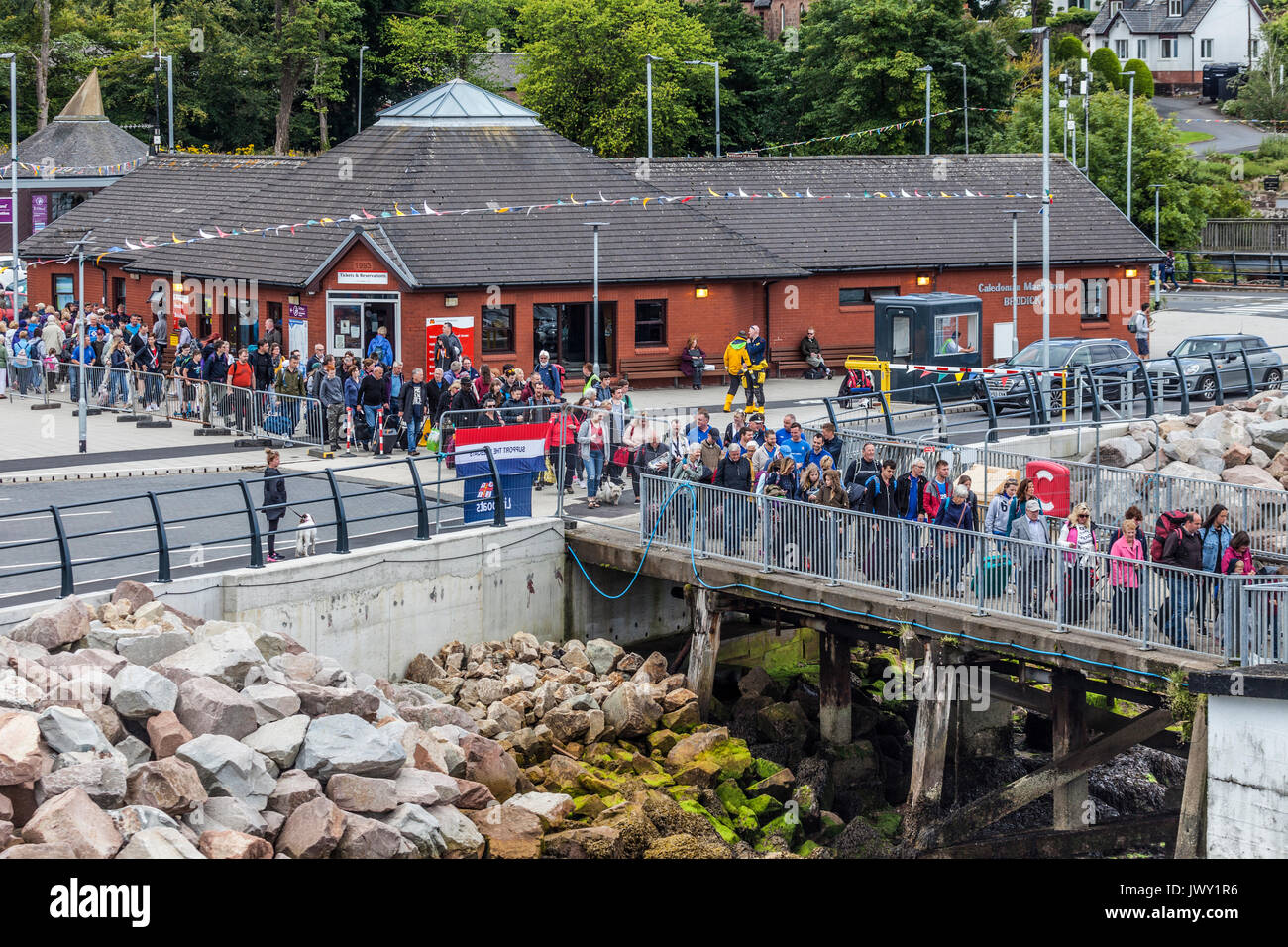 Queue Ferry Scottish High Resolution Stock Photography and Images - Alamy