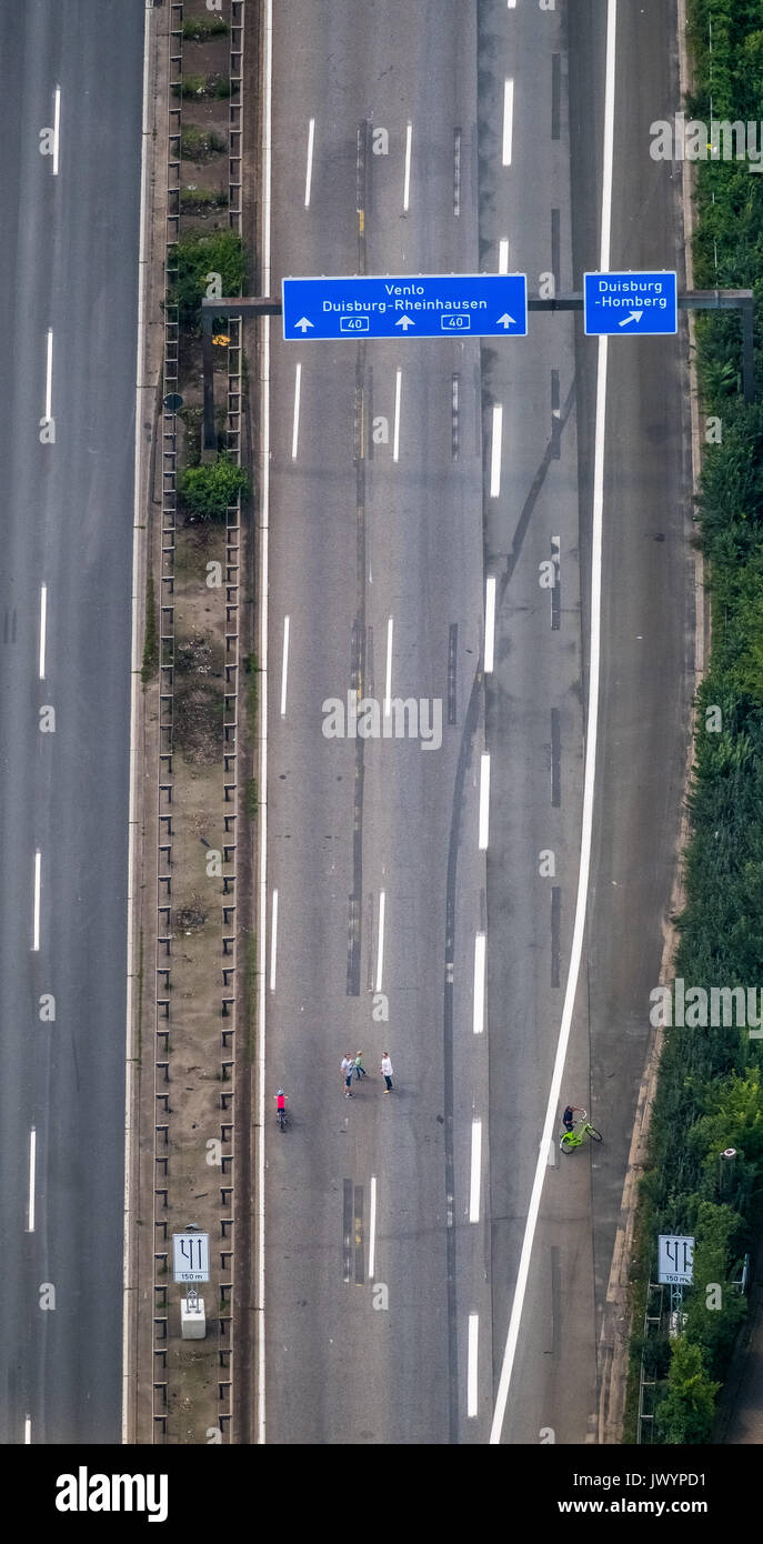 Highway exit hi-res stock photography and images - Alamy