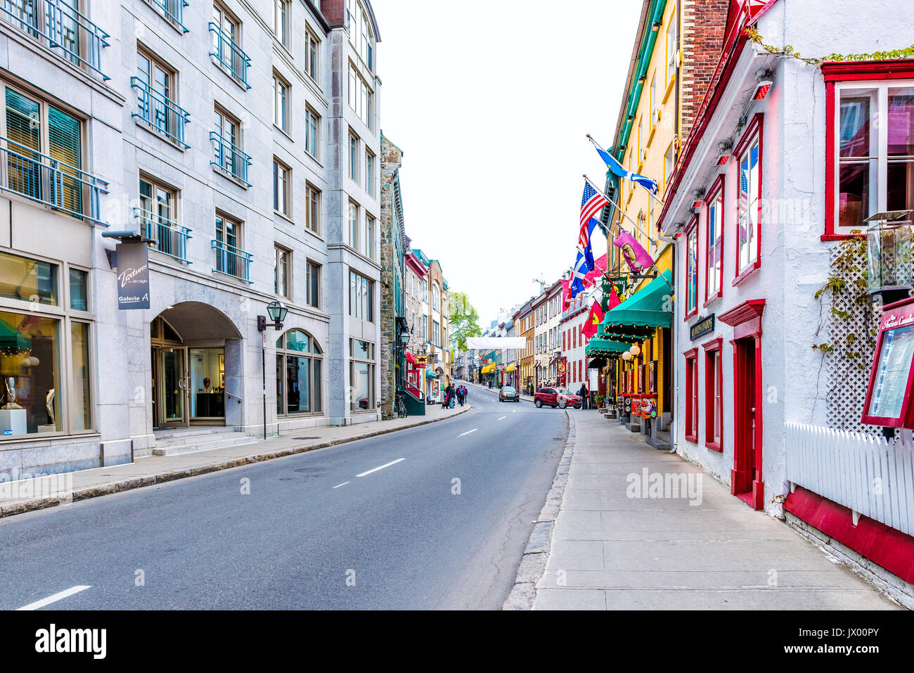 Quebec road signs hi-res stock photography and images - Alamy