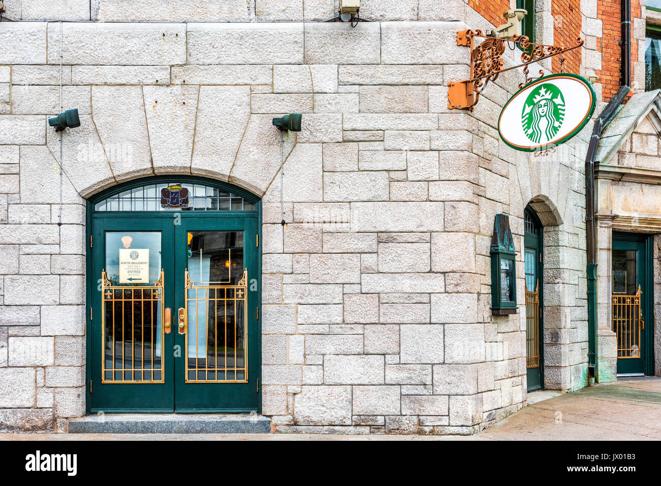 Historic starbucks logo hi-res stock photography and images - Alamy