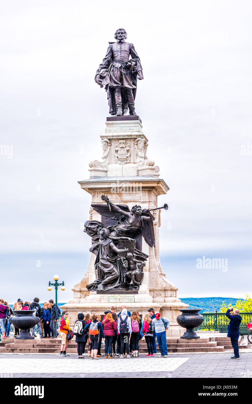 Chateau frontenac statue old quebec hi-res stock photography and images ...