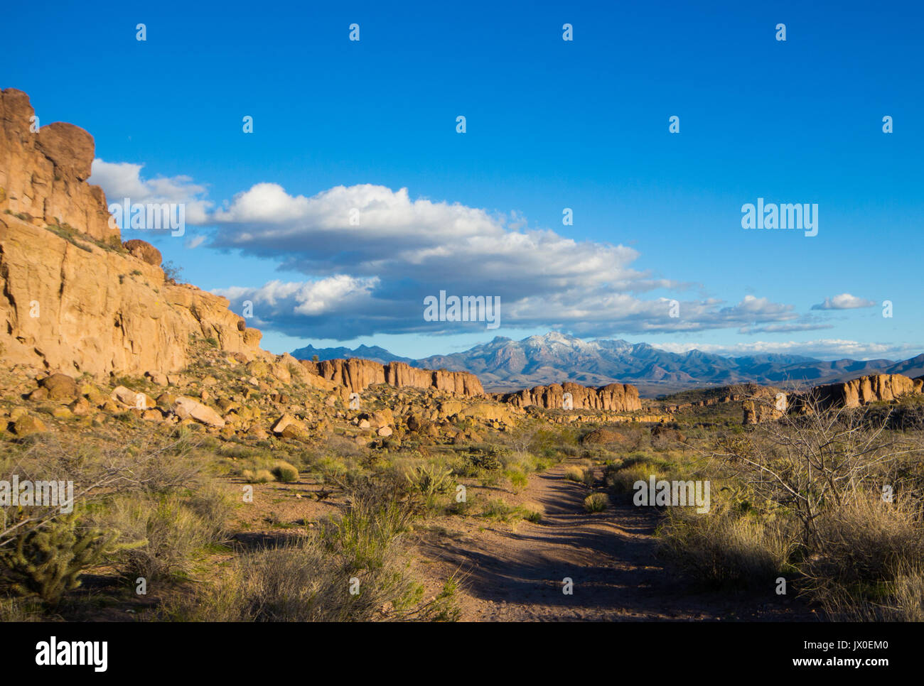 Easy Coyote Pass hike in Kingman just off Route 66 Stock Photo - Alamy