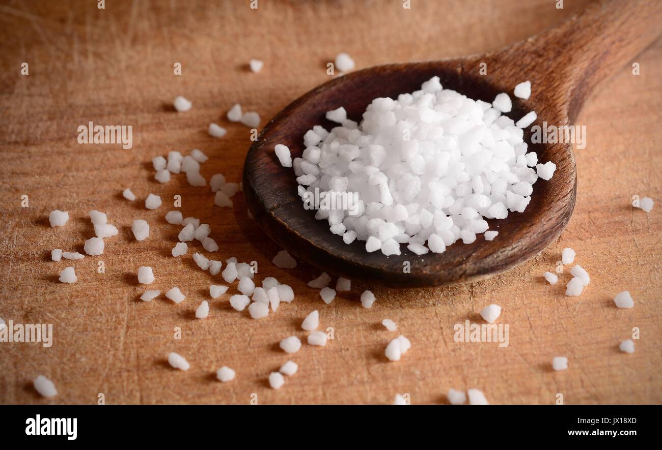Crystals background hi-res stock photography and images - Alamy
