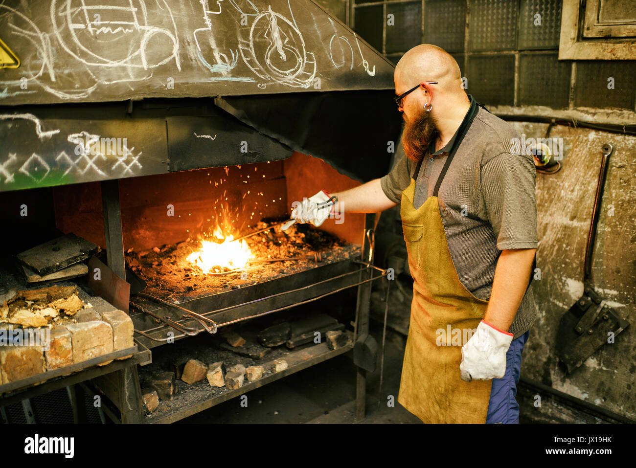 Master blacksmith hi-res stock photography and images - Alamy