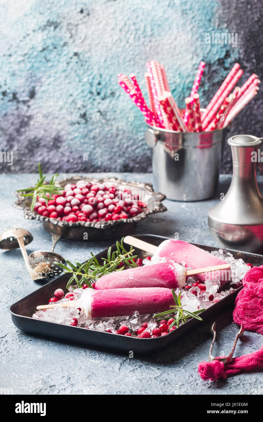 pink cranberry popsicle Stock Photo - Alamy