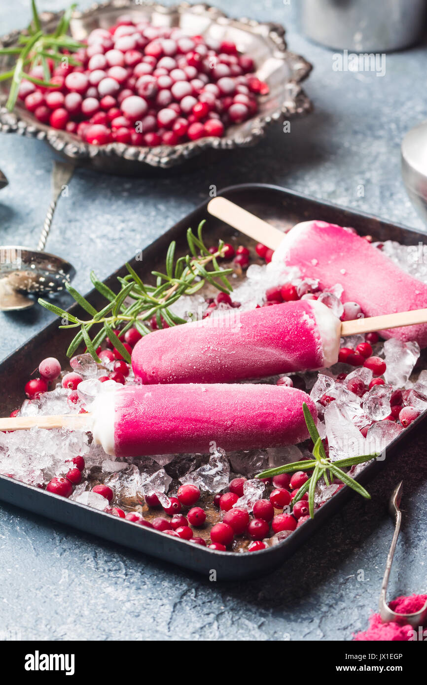 pink cranberry popsicle Stock Photo - Alamy
