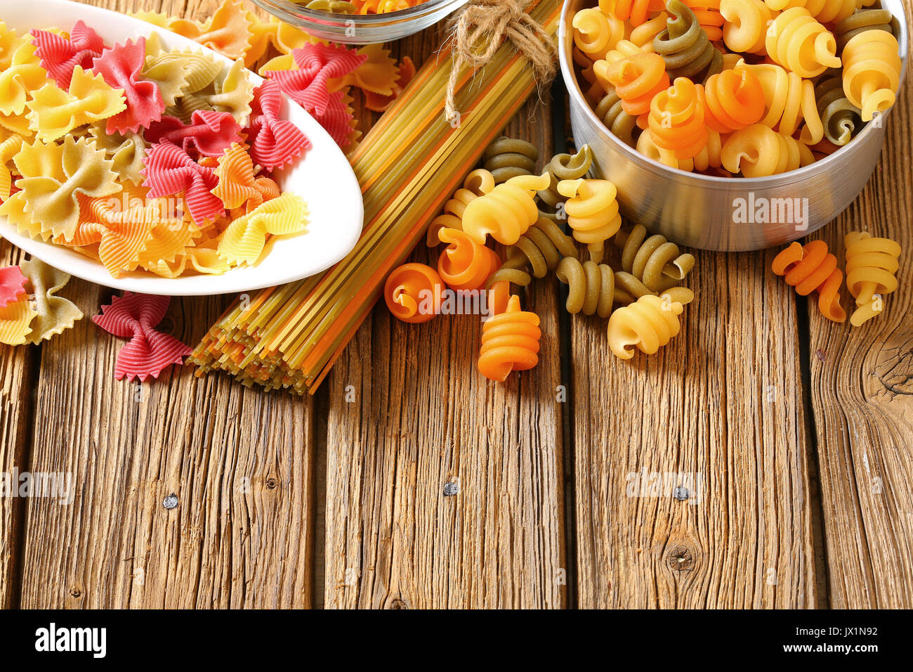 Pasta spirals coloured hi-res stock photography and images - Alamy