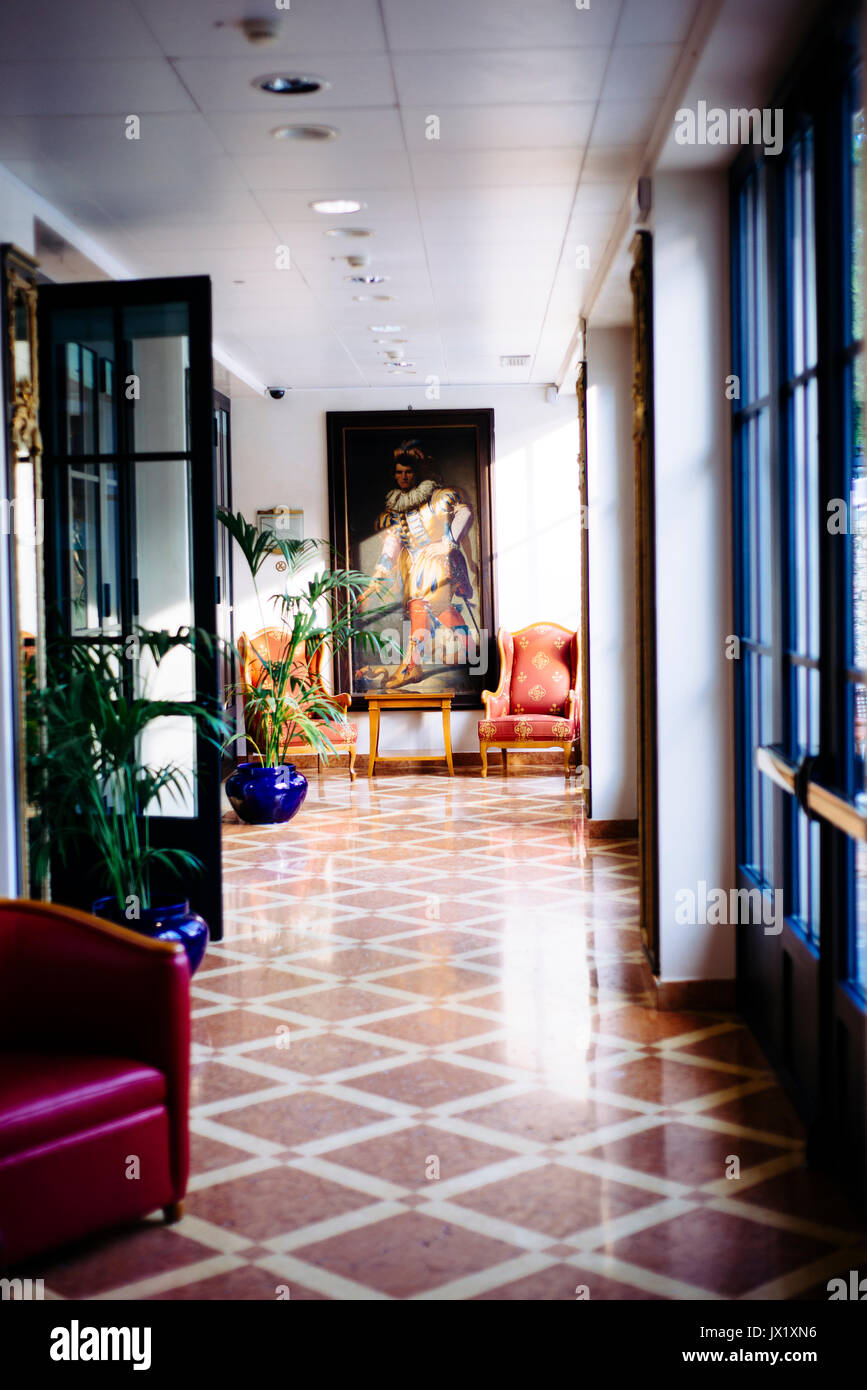Corridor of an ancient Italian villa Stock Photo - Alamy