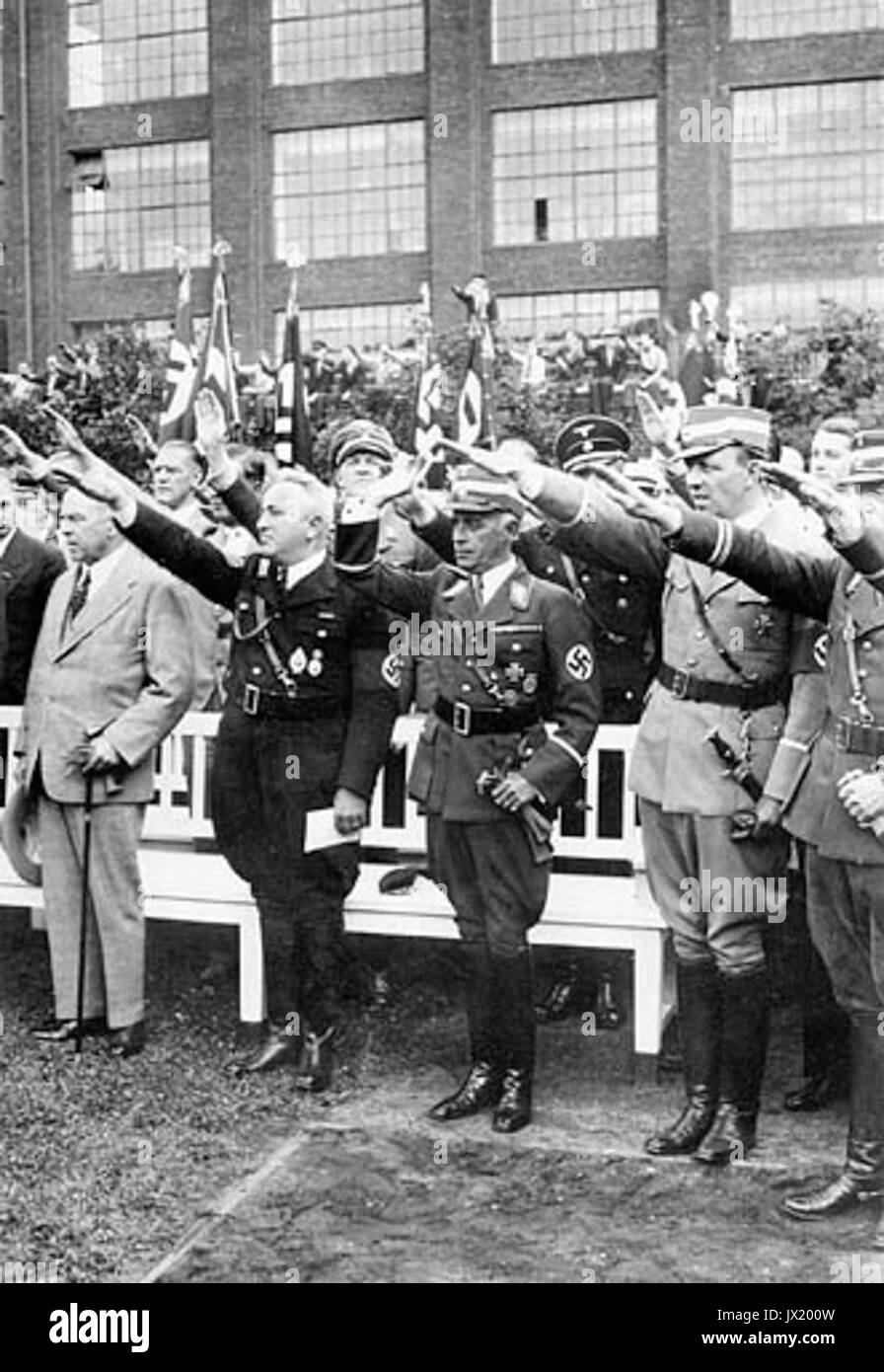 Nazi germany history book Black and White Stock Photos & Images - Alamy