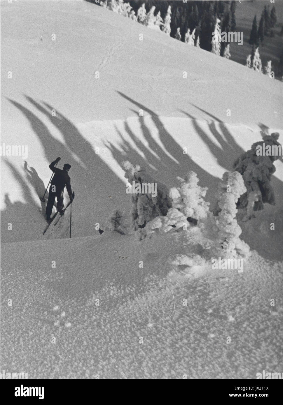 Rudolf Koppitz Auf Skitour 1928 Stock Photo - Alamy