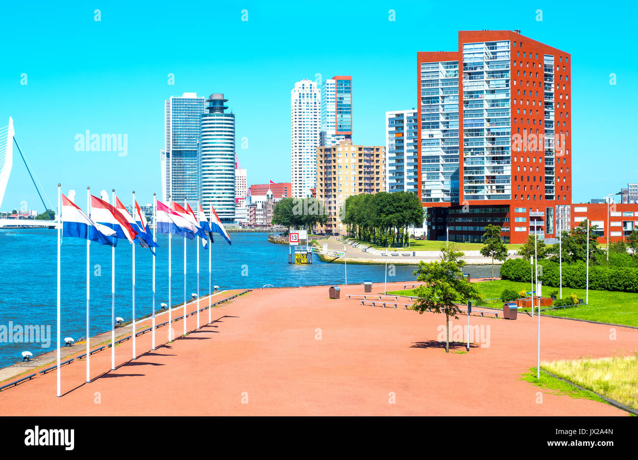 World port center hi-res stock photography and images - Alamy