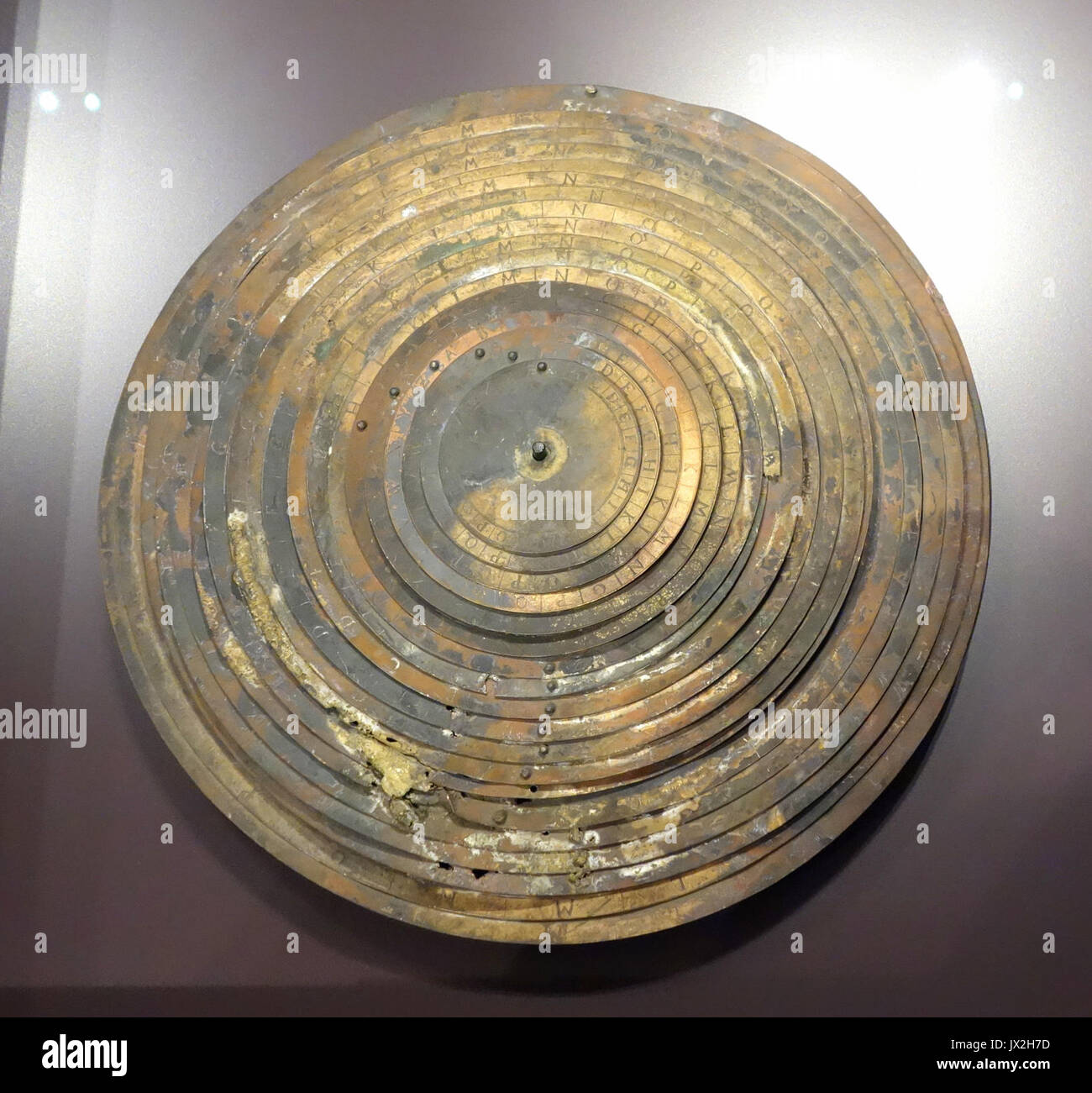 Encryption device, probably German, before 1587, severely damaged in ...