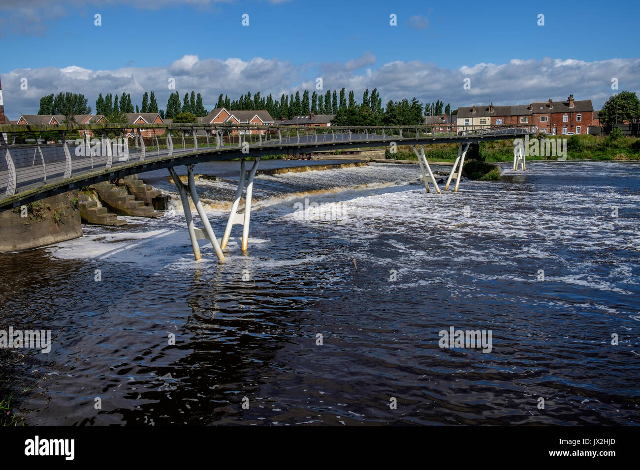 The weir at Castleford town centre Stock Photo - Alamy