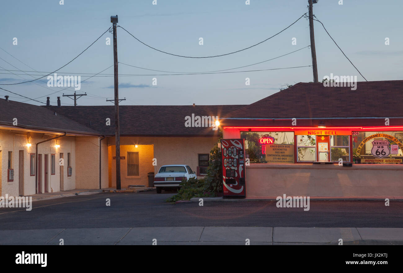 Old-style motel with neon. Tucumcari, New Mexico on old Route 66 Stock ...