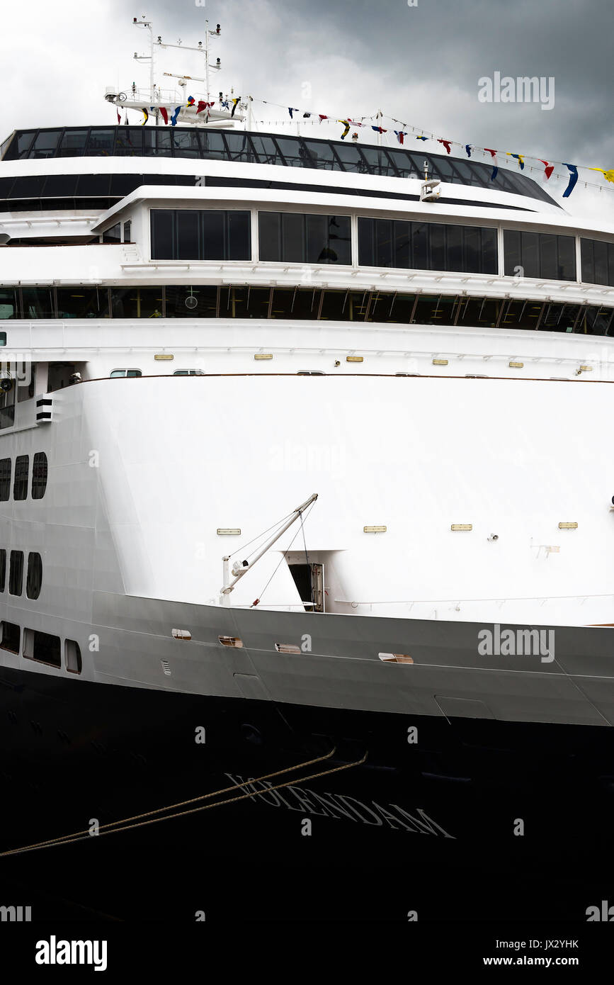 Cruise ship volendam in the harbor of vancouver hi-res stock ...