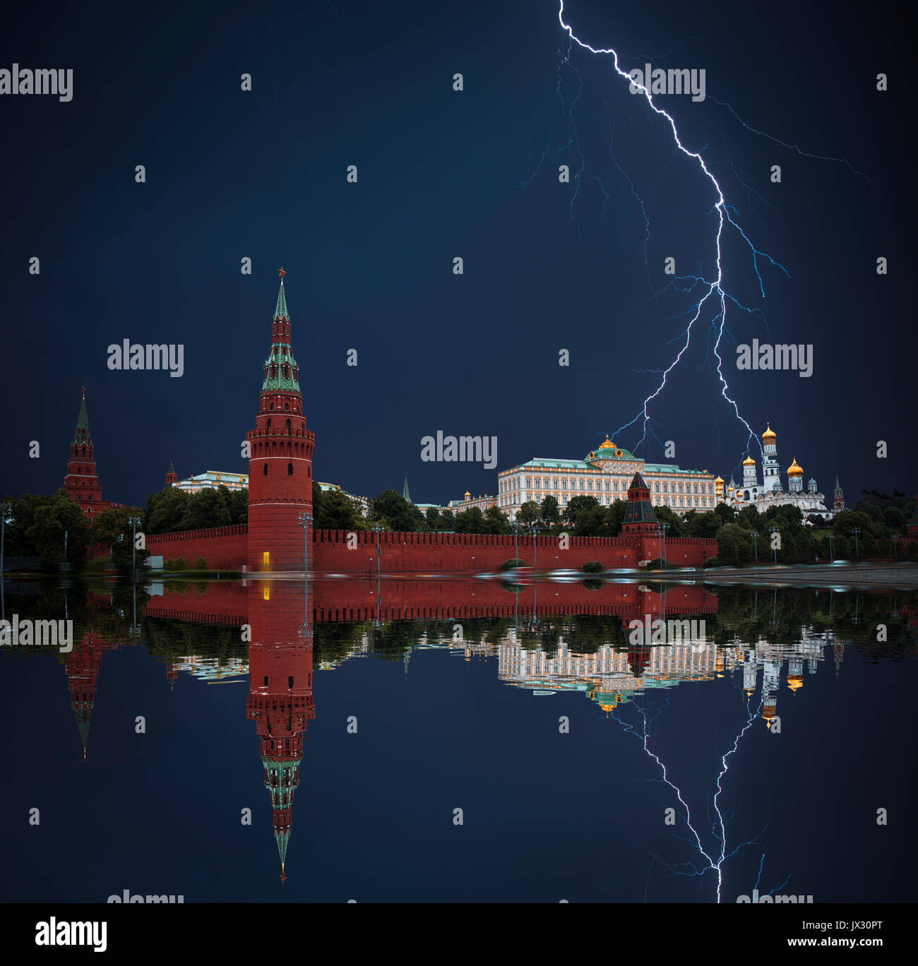 Powerful lightning strike hi-res stock photography and images - Alamy