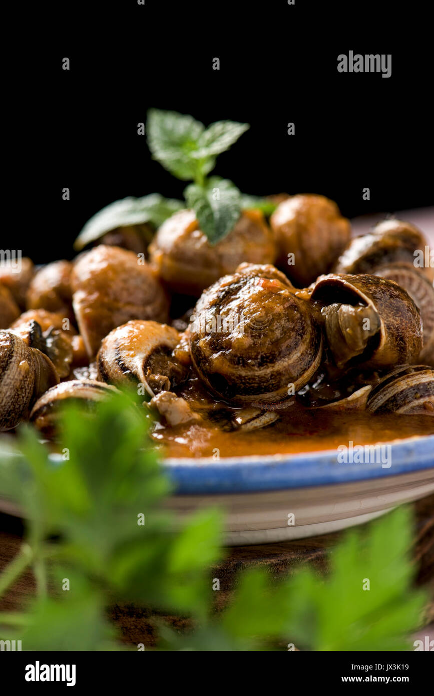 Cooked snails hi-res stock photography and images - Alamy