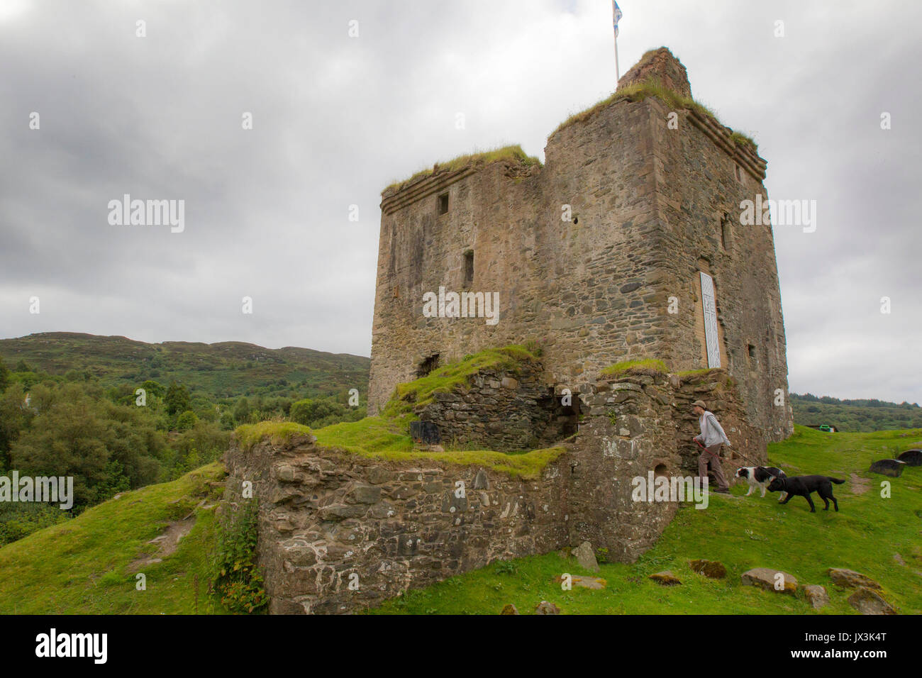 Tarbert Castle Argyle, Scotland Stock Photo - Alamy