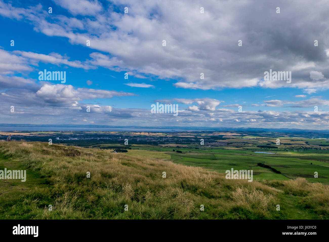 Hiking fife scotland hi-res stock photography and images - Alamy