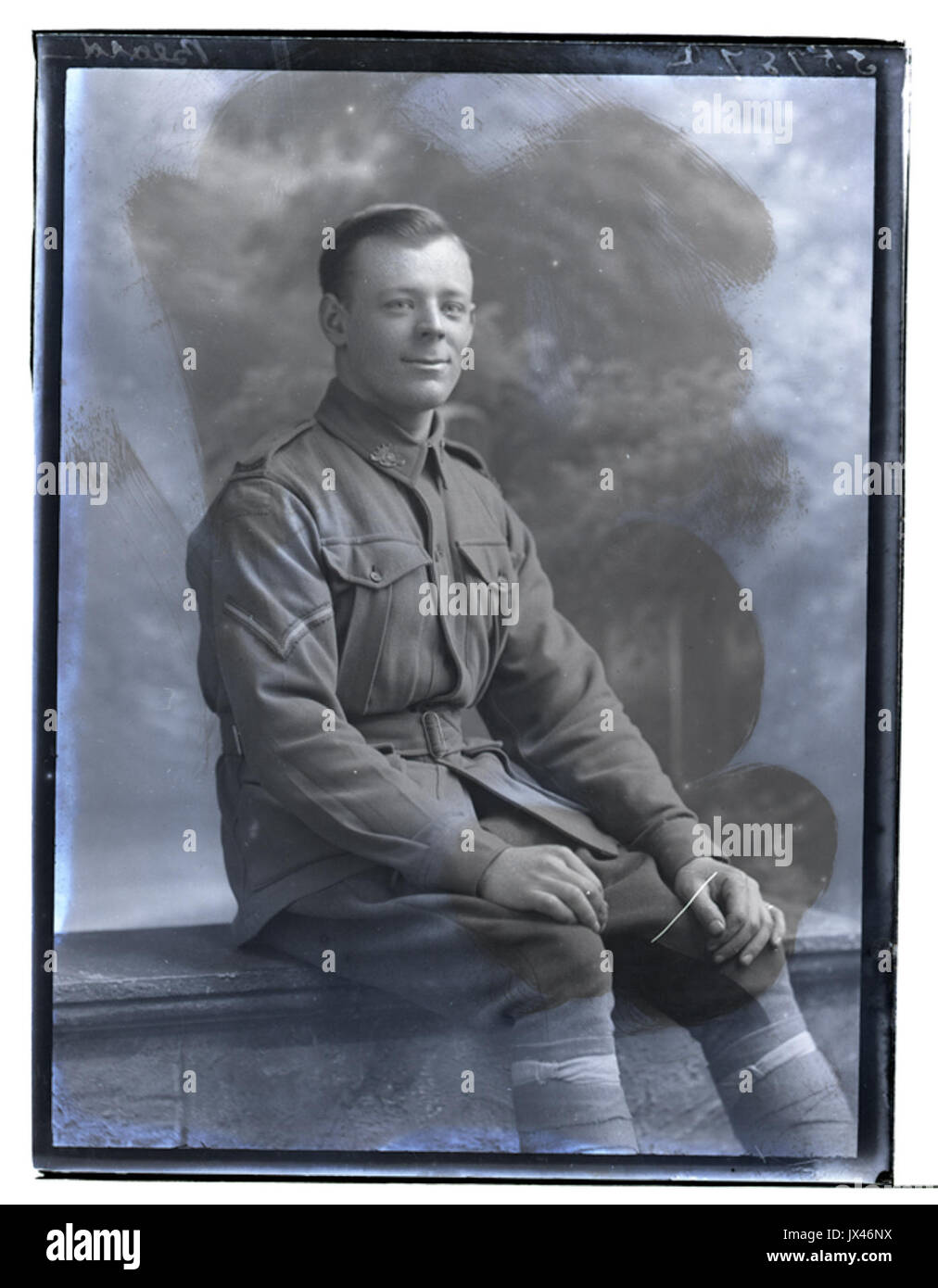Soldier with beard hi-res stock photography and images - Alamy