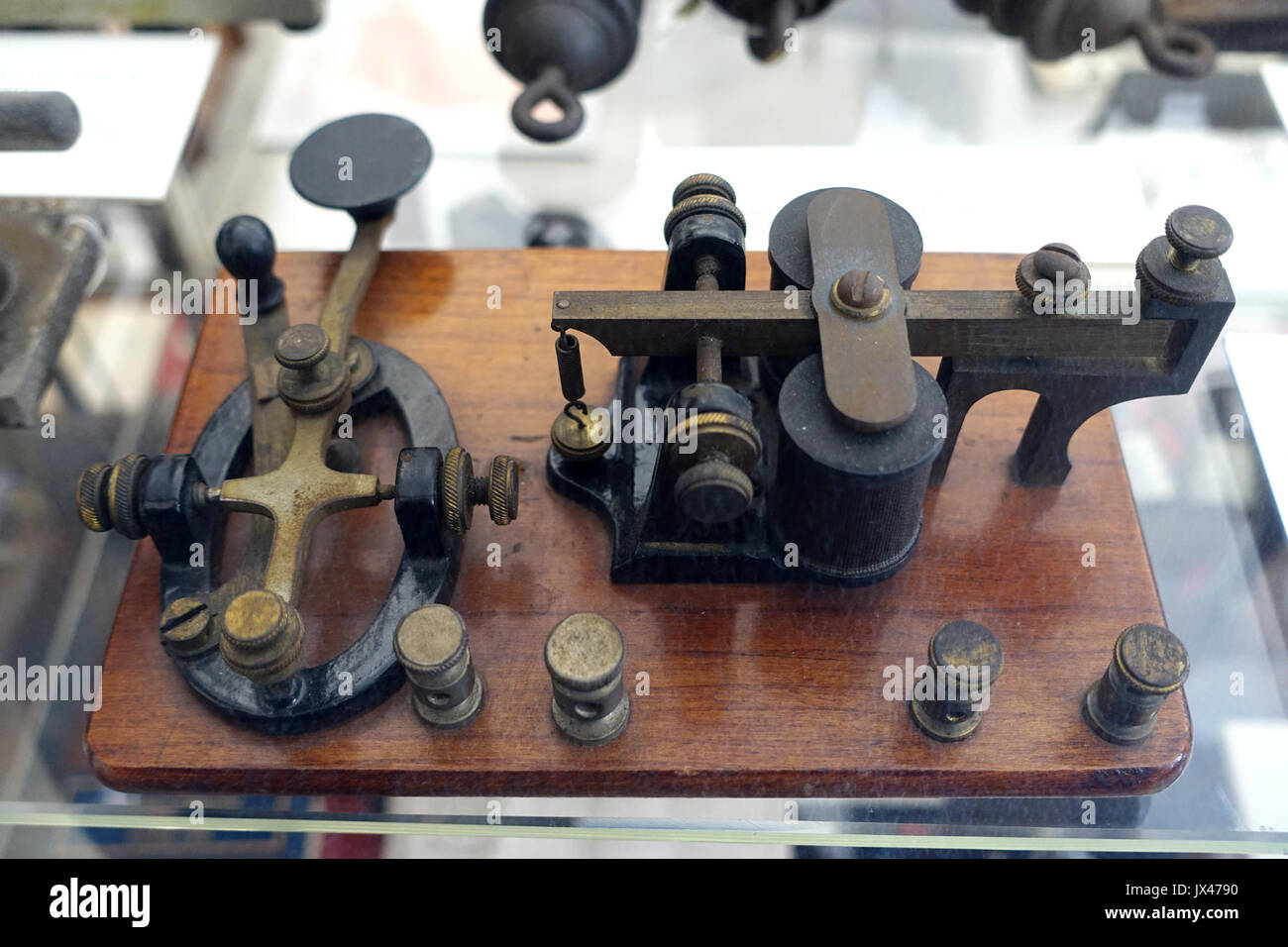 Telegraph sounder and key hi-res stock photography and images - Alamy