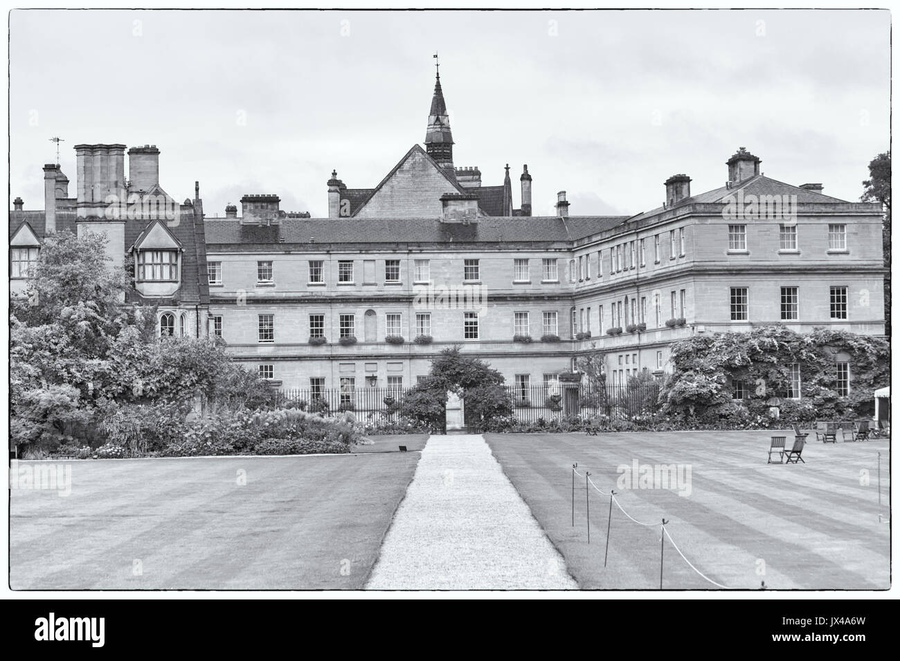 Trinity College, one of the constituent colleges of Oxford University ...