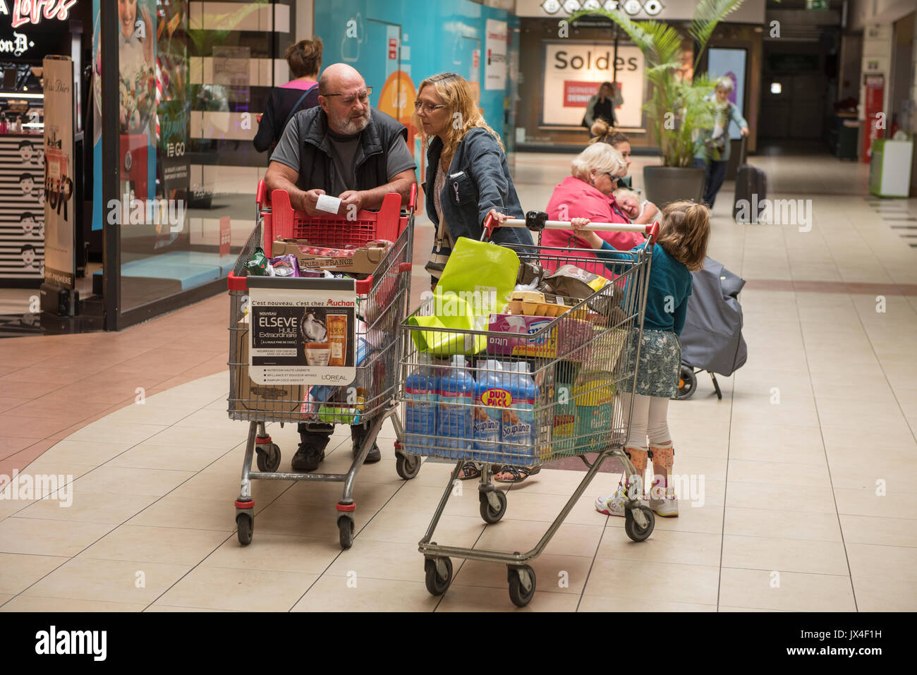 Calais France. Auchan supermarket. Shopping. Aug 2017 Stock Photo - Alamy