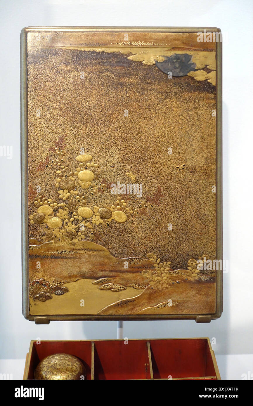 Drawered Handbox with Four Season Motif and Interior Cosmetic Boxes ...